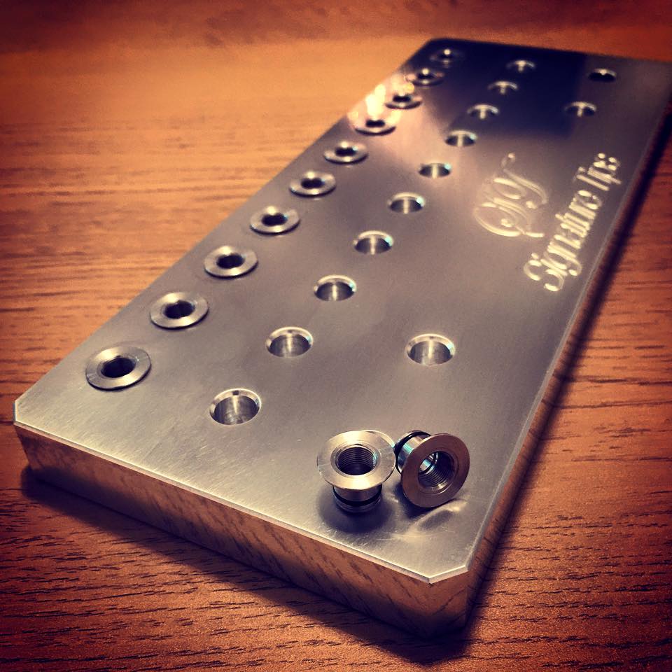 Signature Drip Tip Atty Stand – www.signaturetips.com